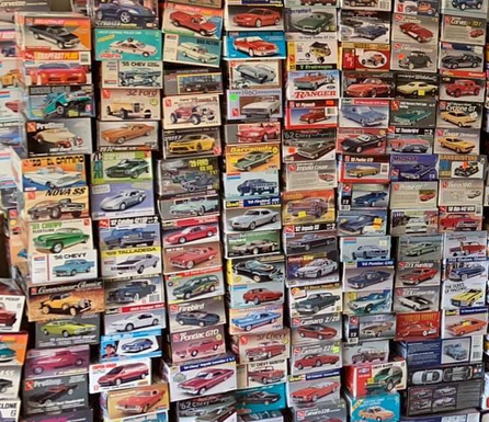 REMINDER!! :: CALLING ALL MODEL KITS!! | The Model Car Showroom