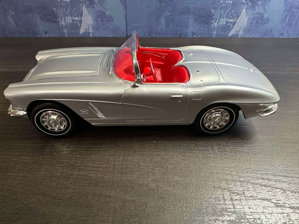 1962 Chevrolet Corvette | The Model Car Showroom